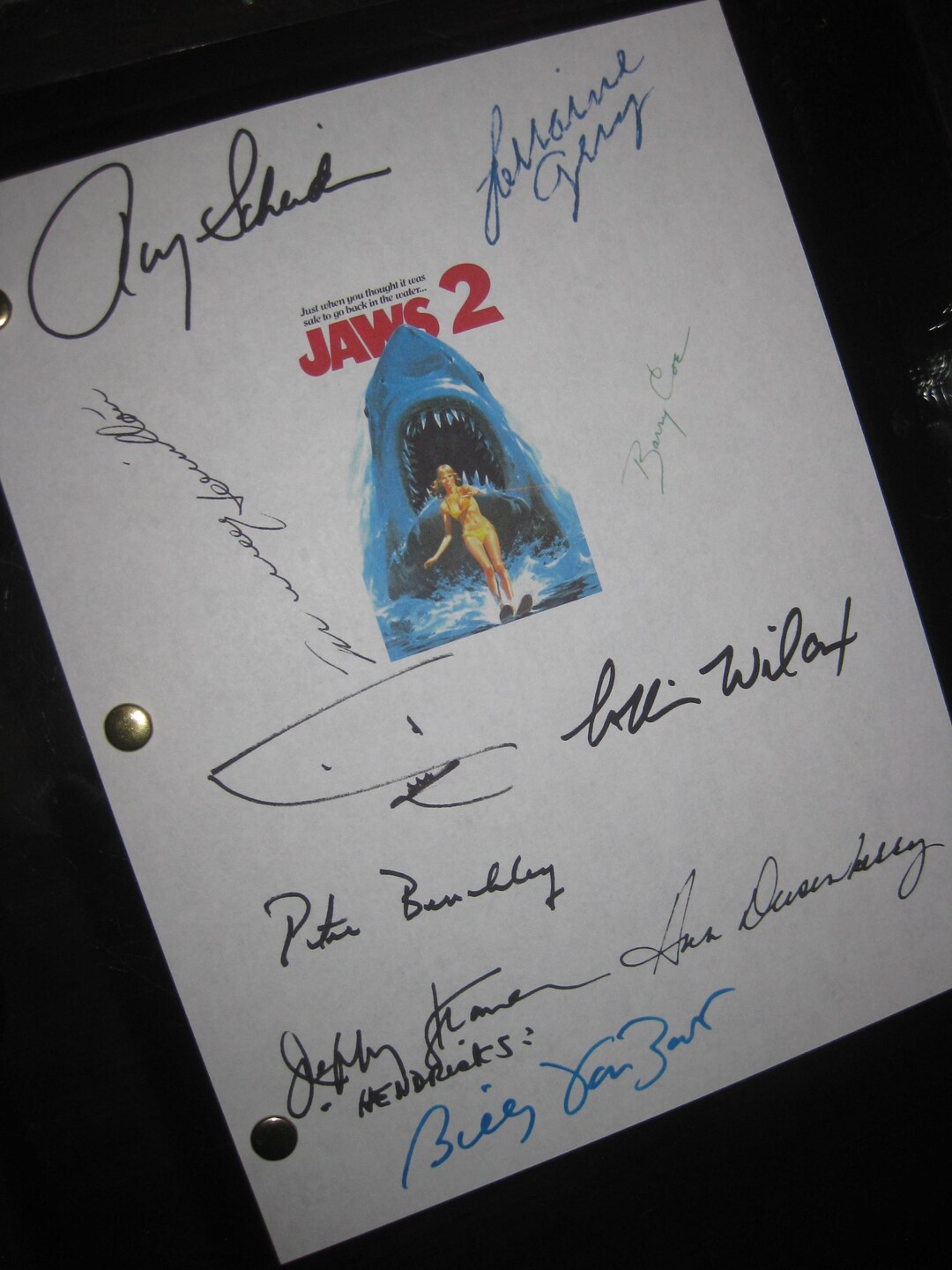 Jaws 2 Signed Film Movie Script Screenplay X9 Autograph Roy Scheider ...