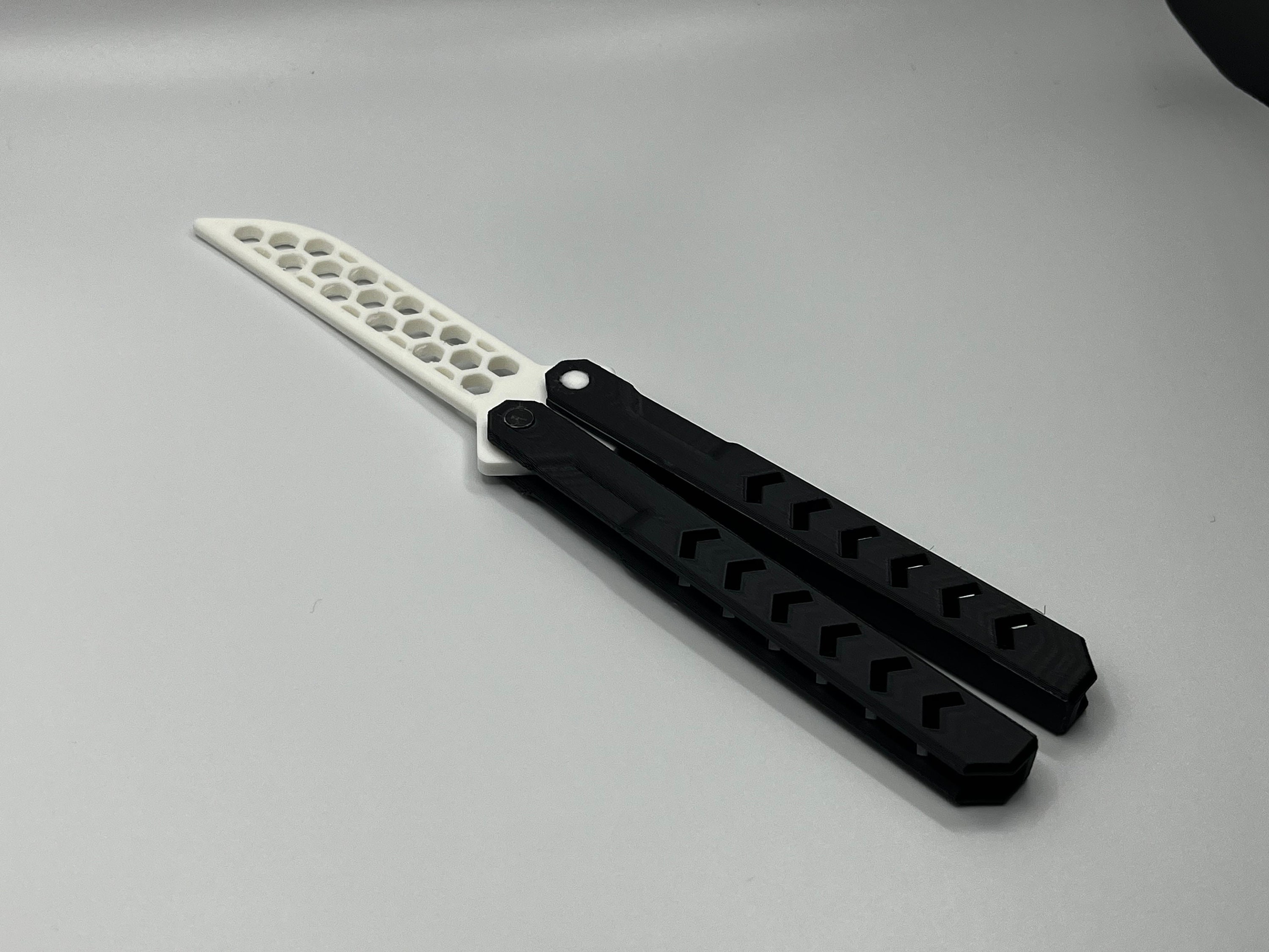 Balisong/butterfly Knife, the Hexa Blade 3D Printed Trainer - Etsy
