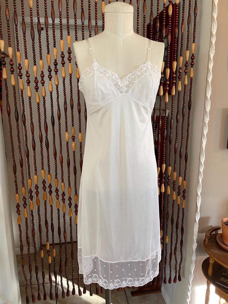 60’s White Lace Slip 60’s Lingerie 60’s Slip Dress Vintage Slip Dress ...