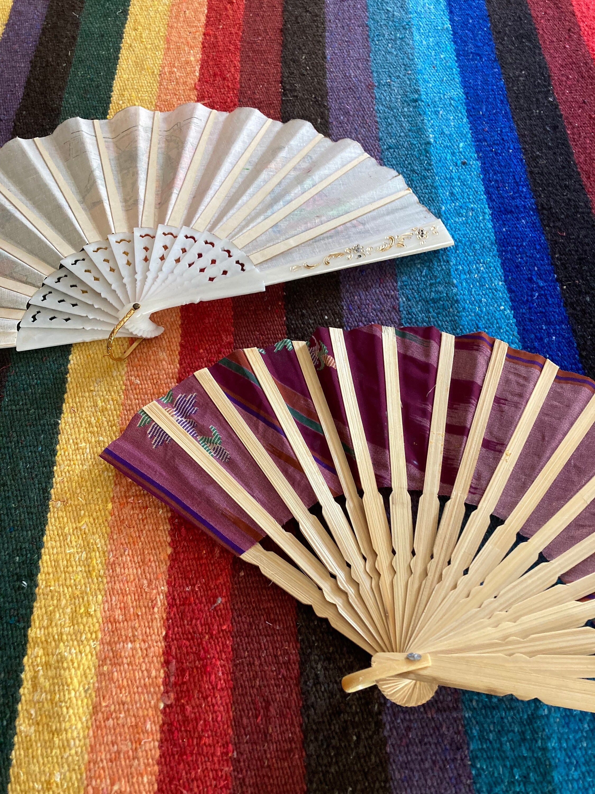 Vintage Mexican Spanish Hand Fans Set of Two Vintage Fans - Etsy