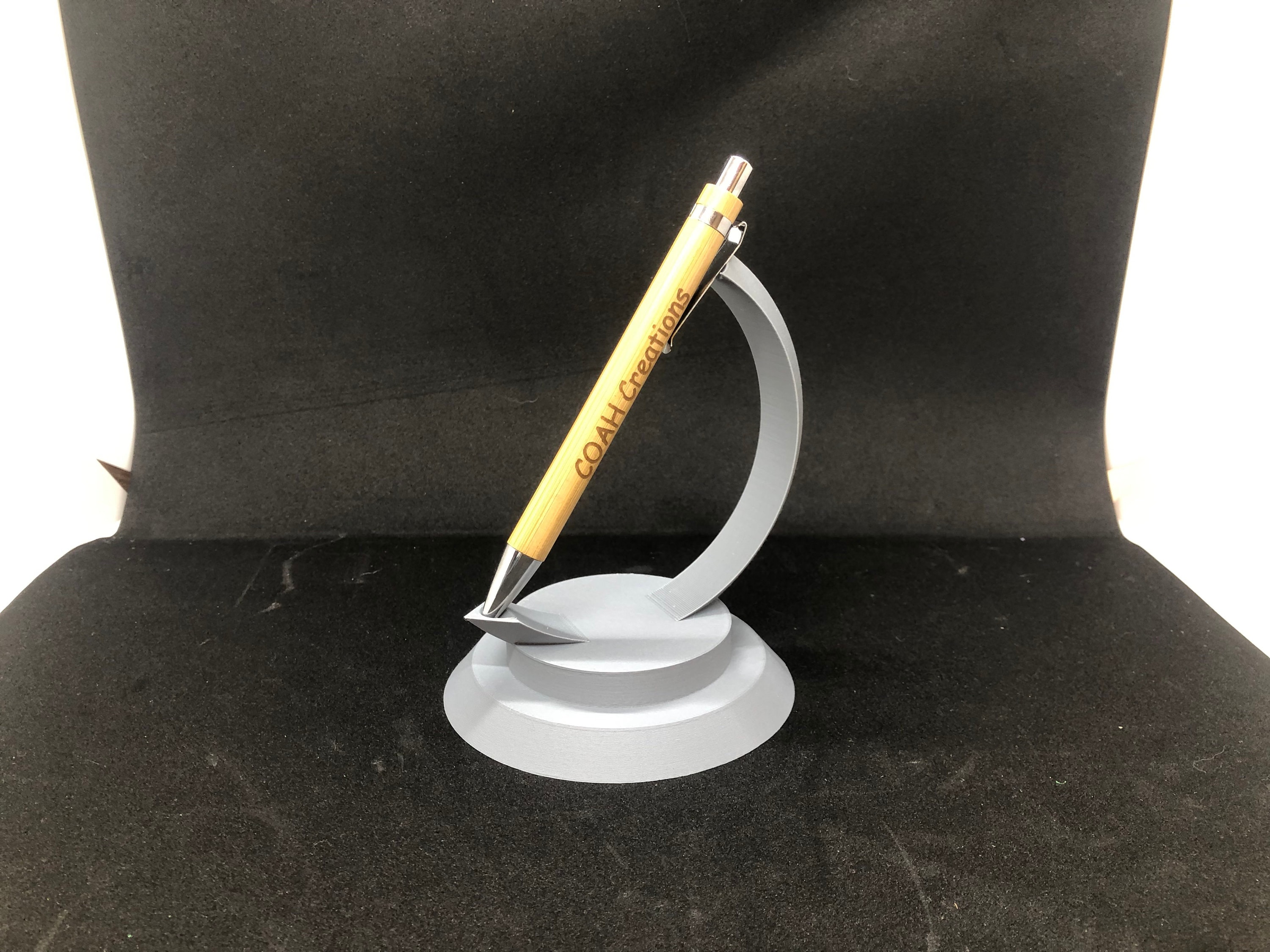 Curved Pen Display 3D Printed Single Pen Holder Filament Pen Stand ...