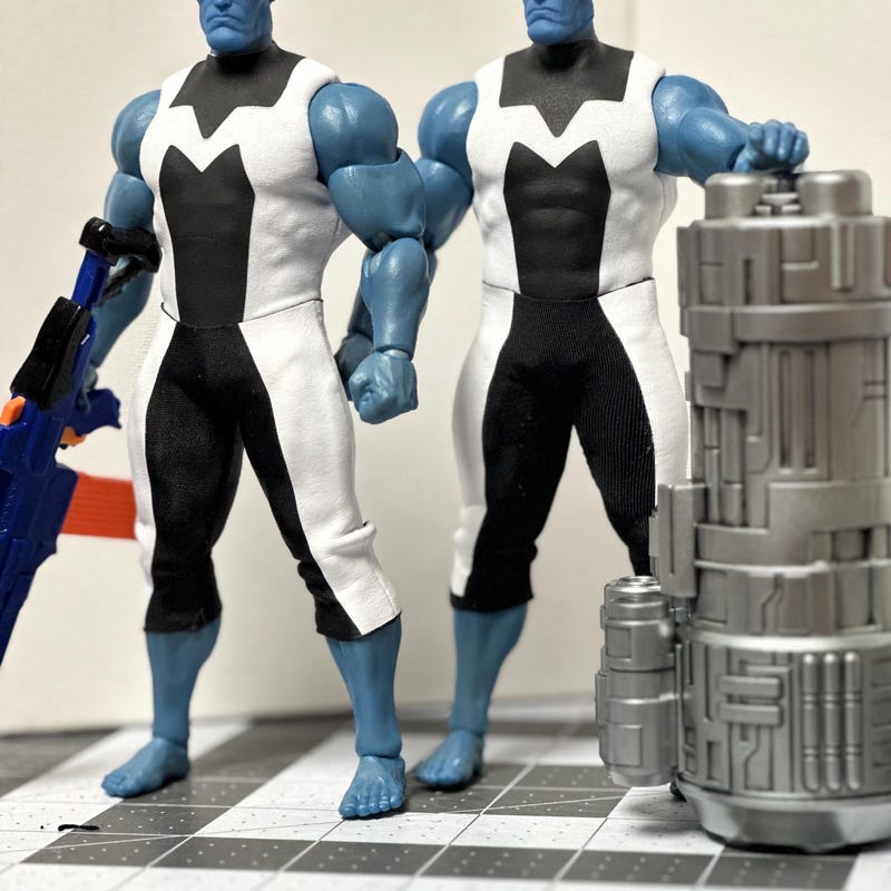 Invincible Conquest Figure - Etsy