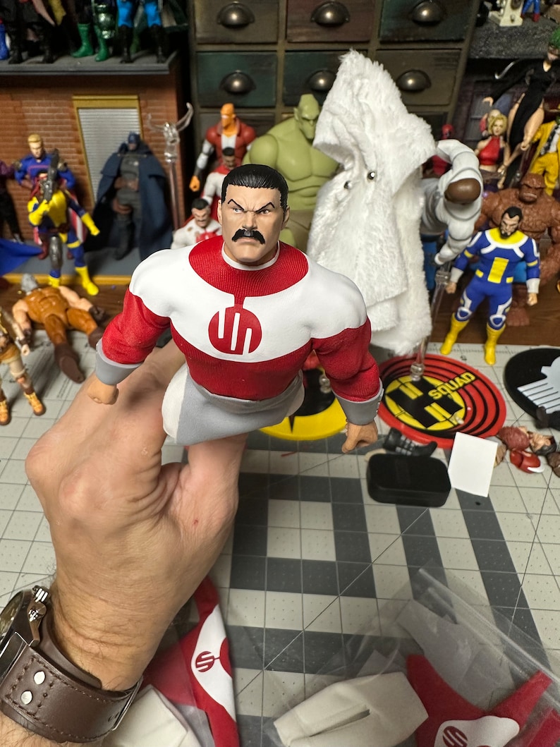 1/12 Scale Thagg From Invincible Suit Only - Etsy