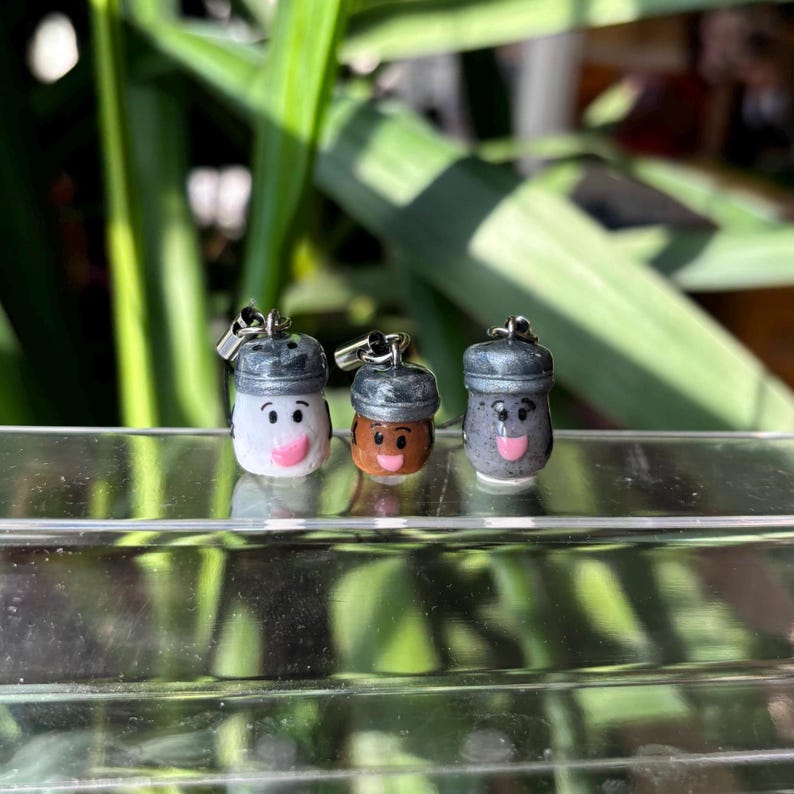 Nostalgic Blues' Clues Phone Charms / Keychains: Mr.salt, Mrs.pepper ...