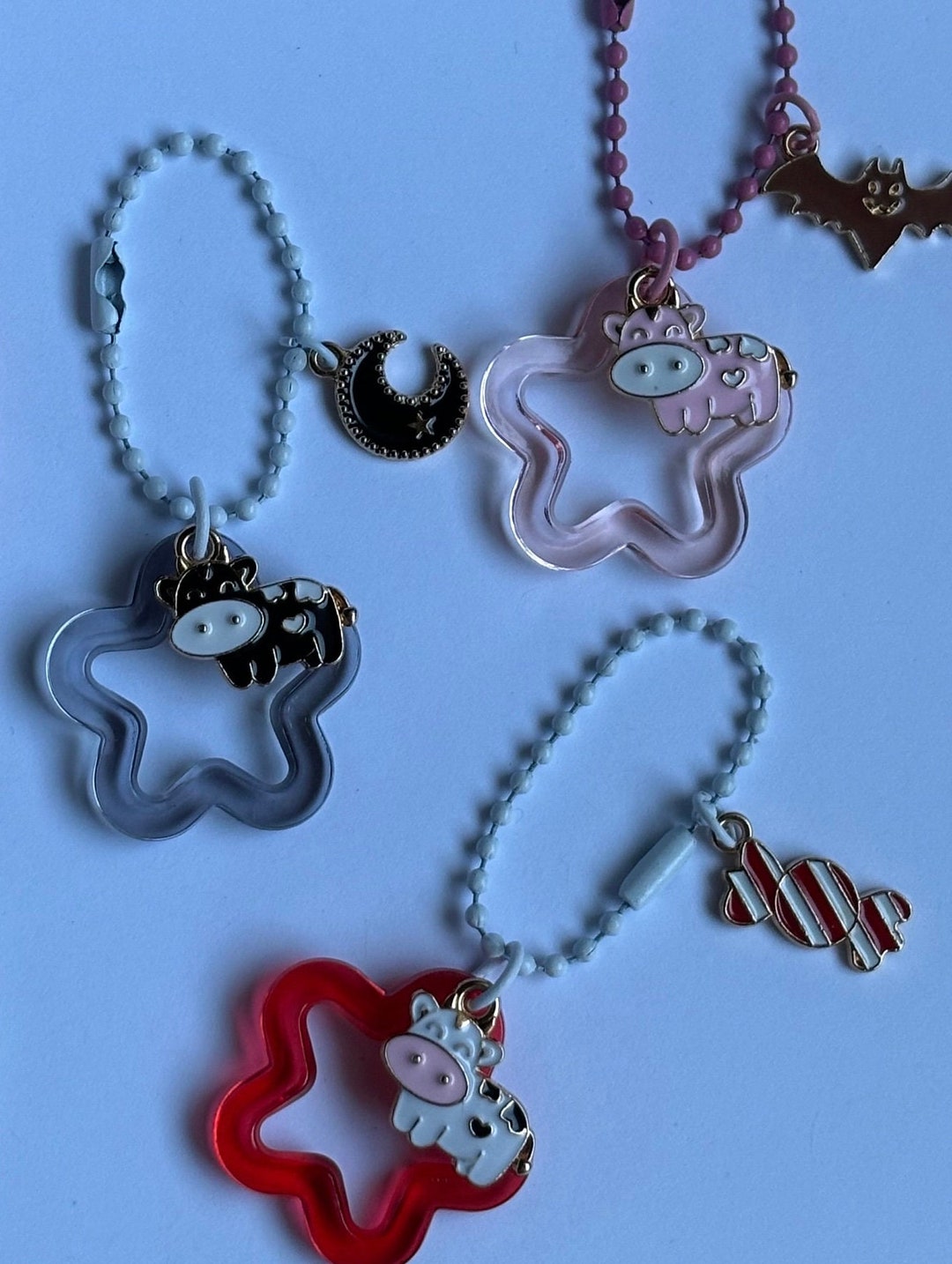 5 Pack Set Moobaru Spooky Moo Kit Water Bottle Charm and Keychain ...