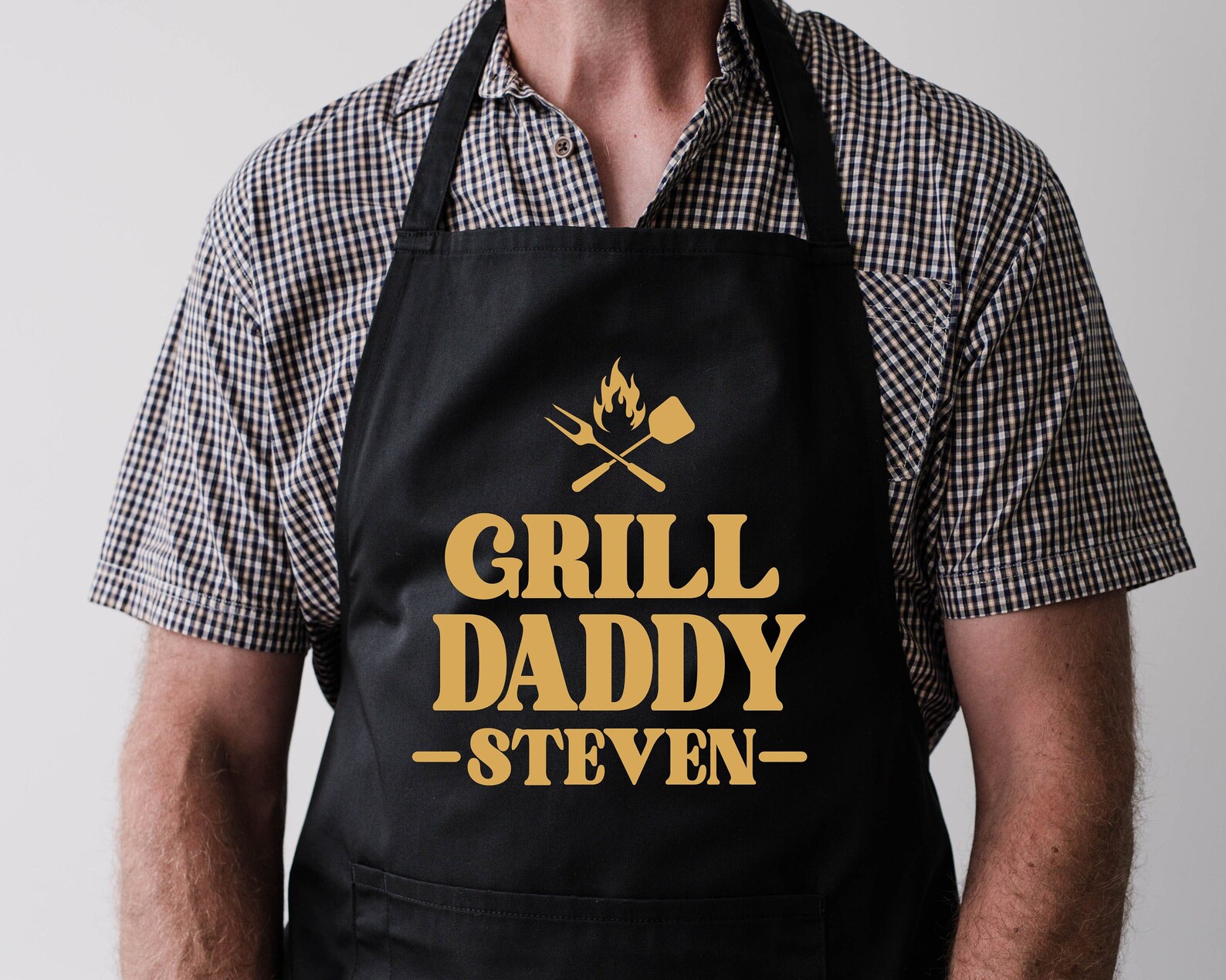 Personalized Grill Daddy Apron, Funny Apron Saying Quote, King of the ...