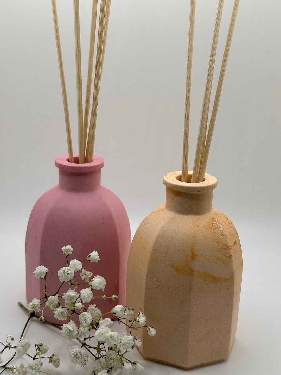 Handmade Reed Diffuser Vase With Essential Oils & Natural Diffuser ...