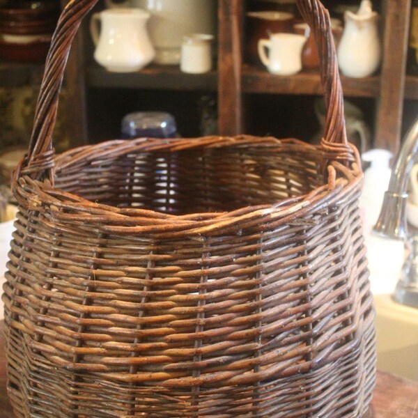 Primitive Basket - Etsy