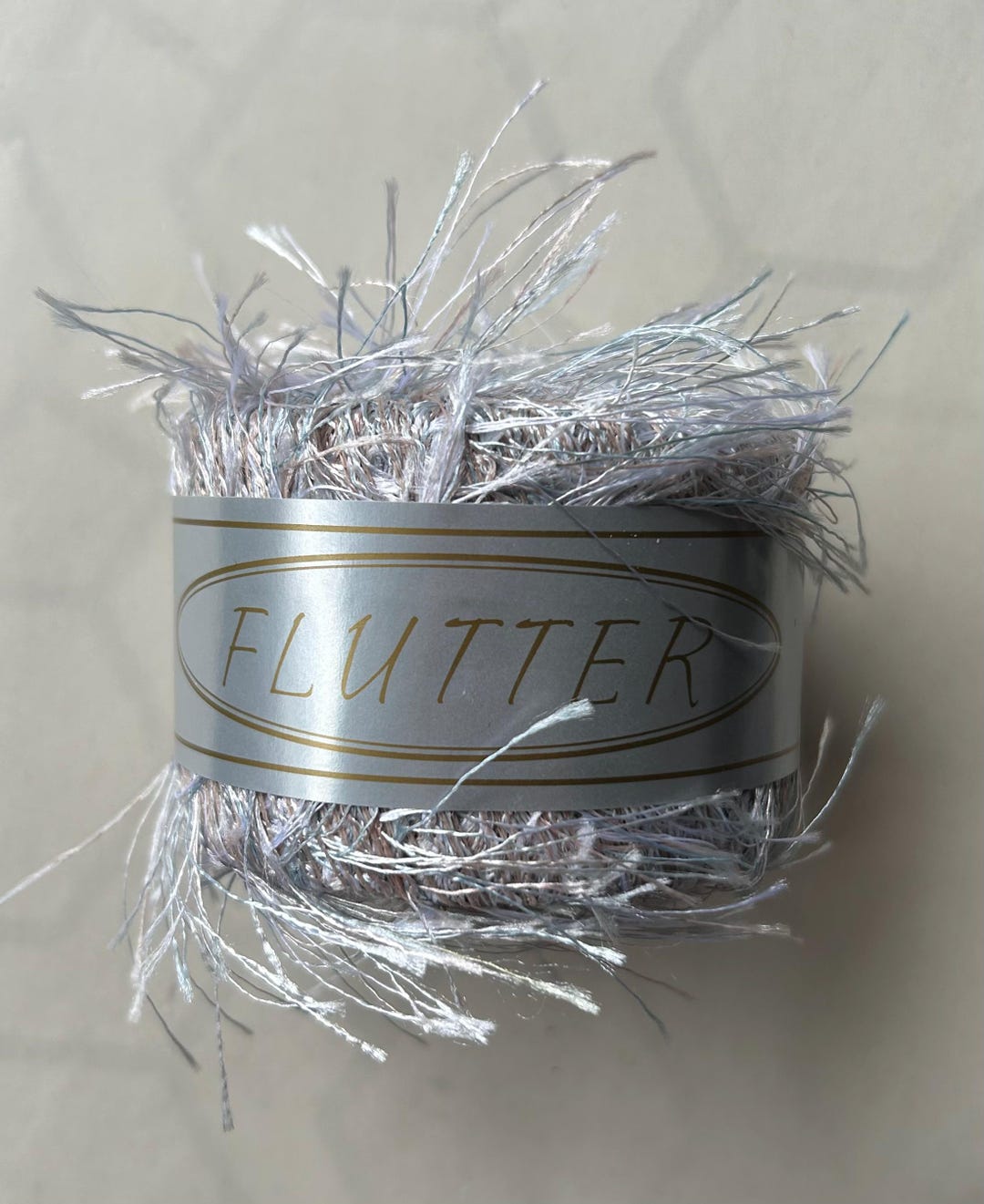 KFI Flutter Eyelash Yarn #16 Sandy Beach Fun Fur White Sand Tan Powder ...
