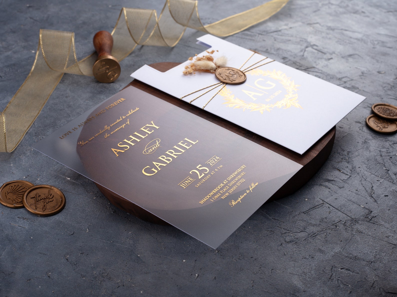 Customized Acrylic Wedding Invitation With Elegant Gold Foil Print on ...
