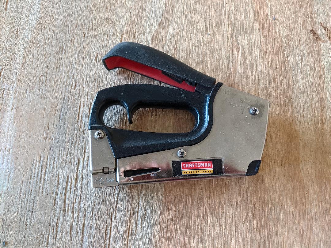 Craftsman staple gun store