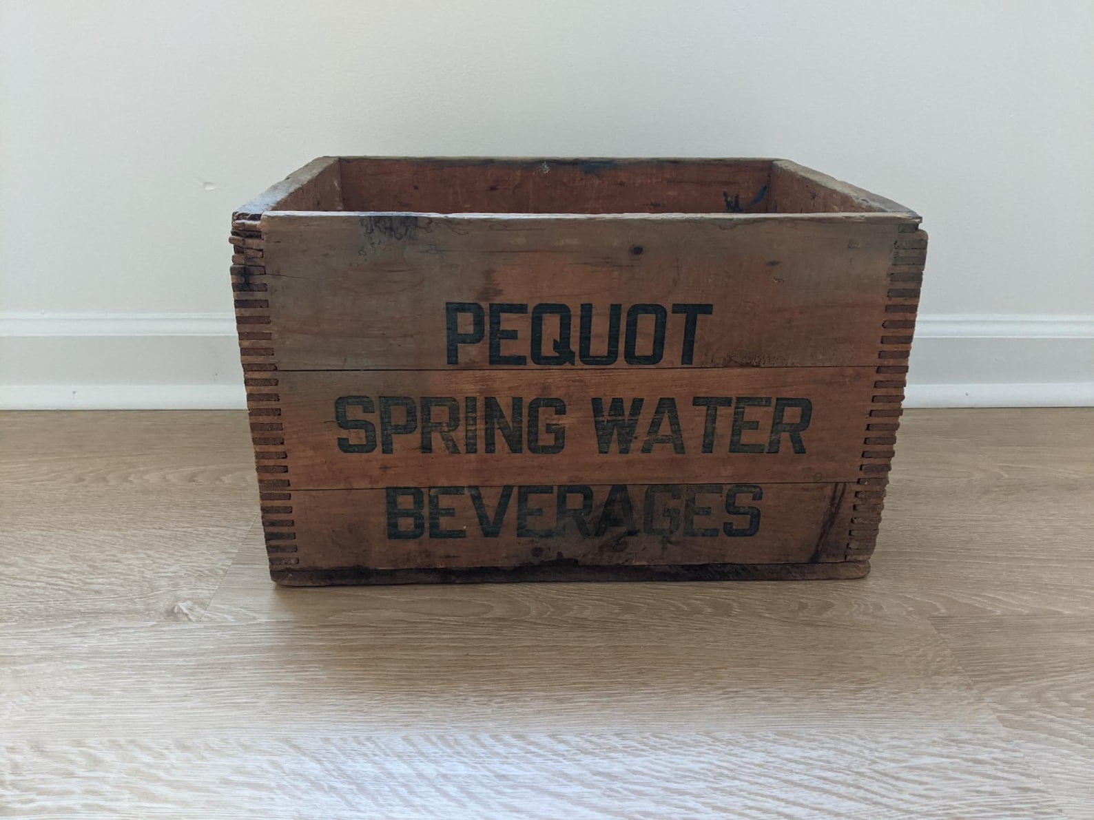 Pequot Spring Water Beverages Wood Crate, Vintage, 1960's, Dovetailed ...