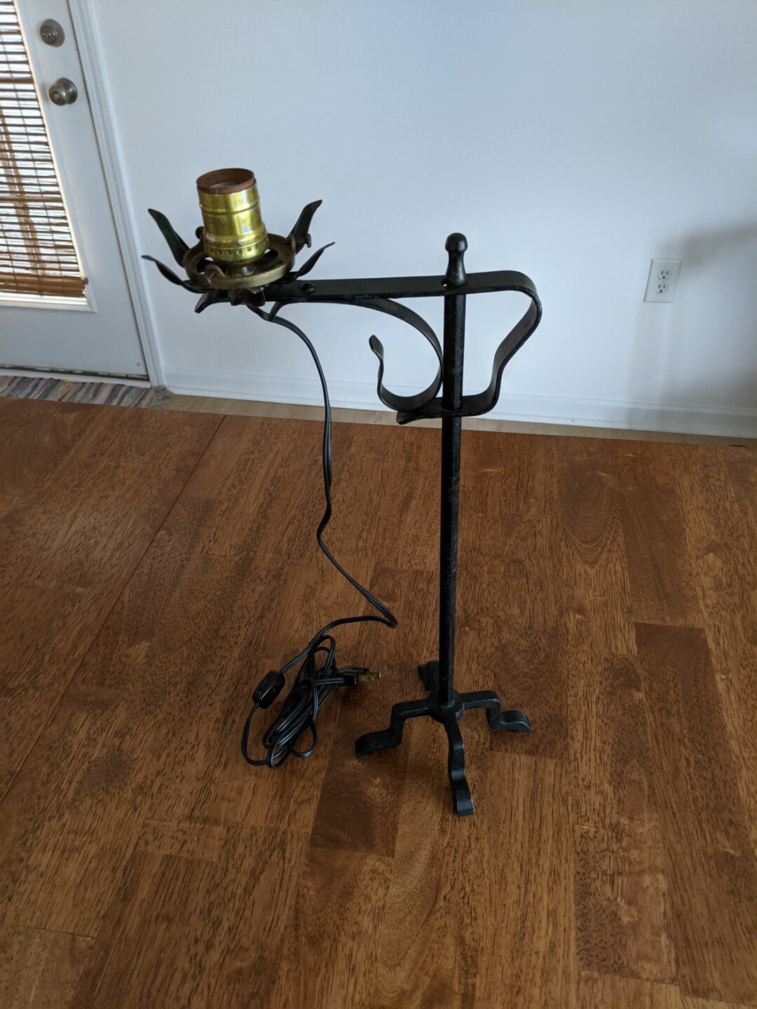 Black Wrought Iron Table Lamp, Vintage, Colonial Table Lamp, Mid ...