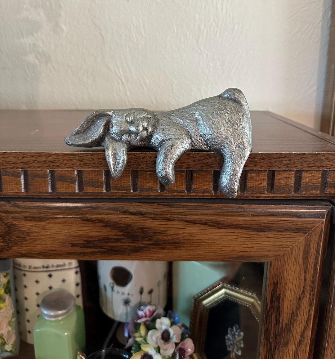 Rare Vintage Metal Sleeping Bunny Rabbit Shelf Book Sitter Decorative ...