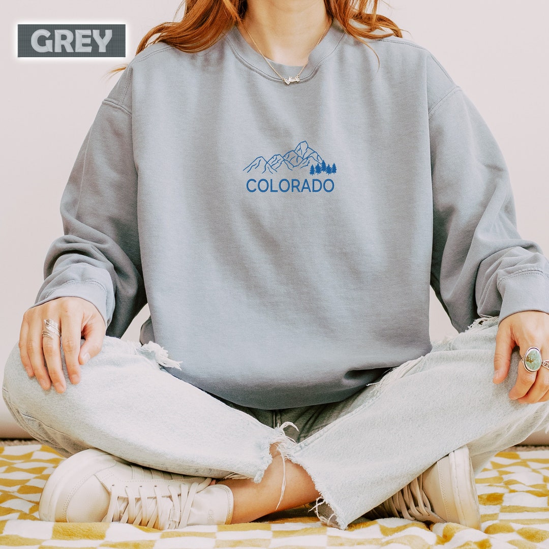 Embroidered Colorado Rocky Mountains Sweater, Colorado Scenic ...