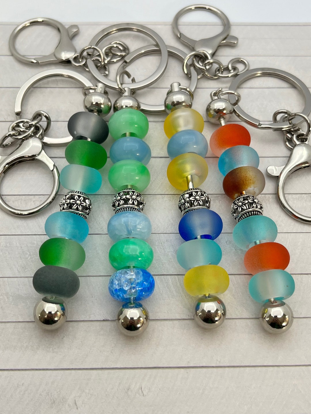 Beaded Spinner Keychain - Fidgeting Stress or Anxiety Relief - Silver ...