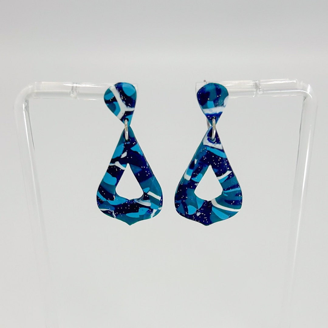 Glam Mosaic Open Spade Teal, Aqua, Starry Blue, and White Stirling ...