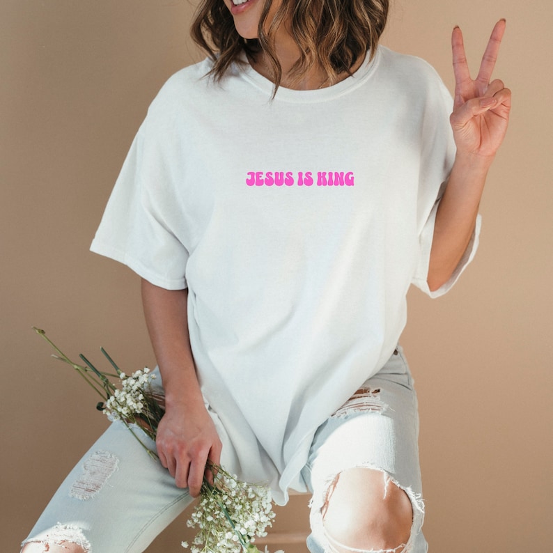 Jesus is King Shirt, Pump Covers, Gym Pump Cover, Christian Tees, Jesus ...