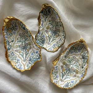 Floral Painted Oyster Shells - Etsy