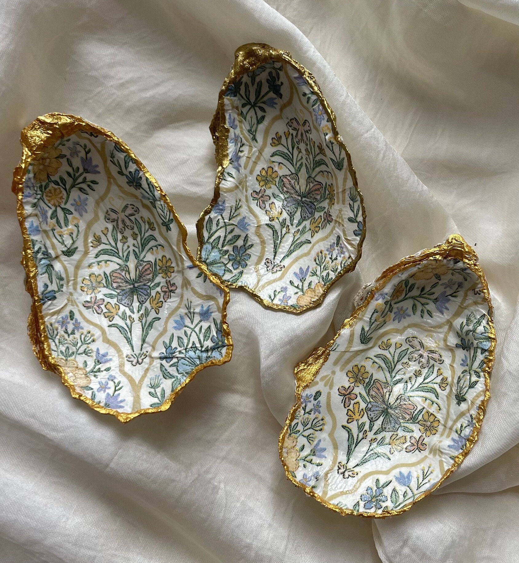 Floral Painted Oyster Shells - Etsy