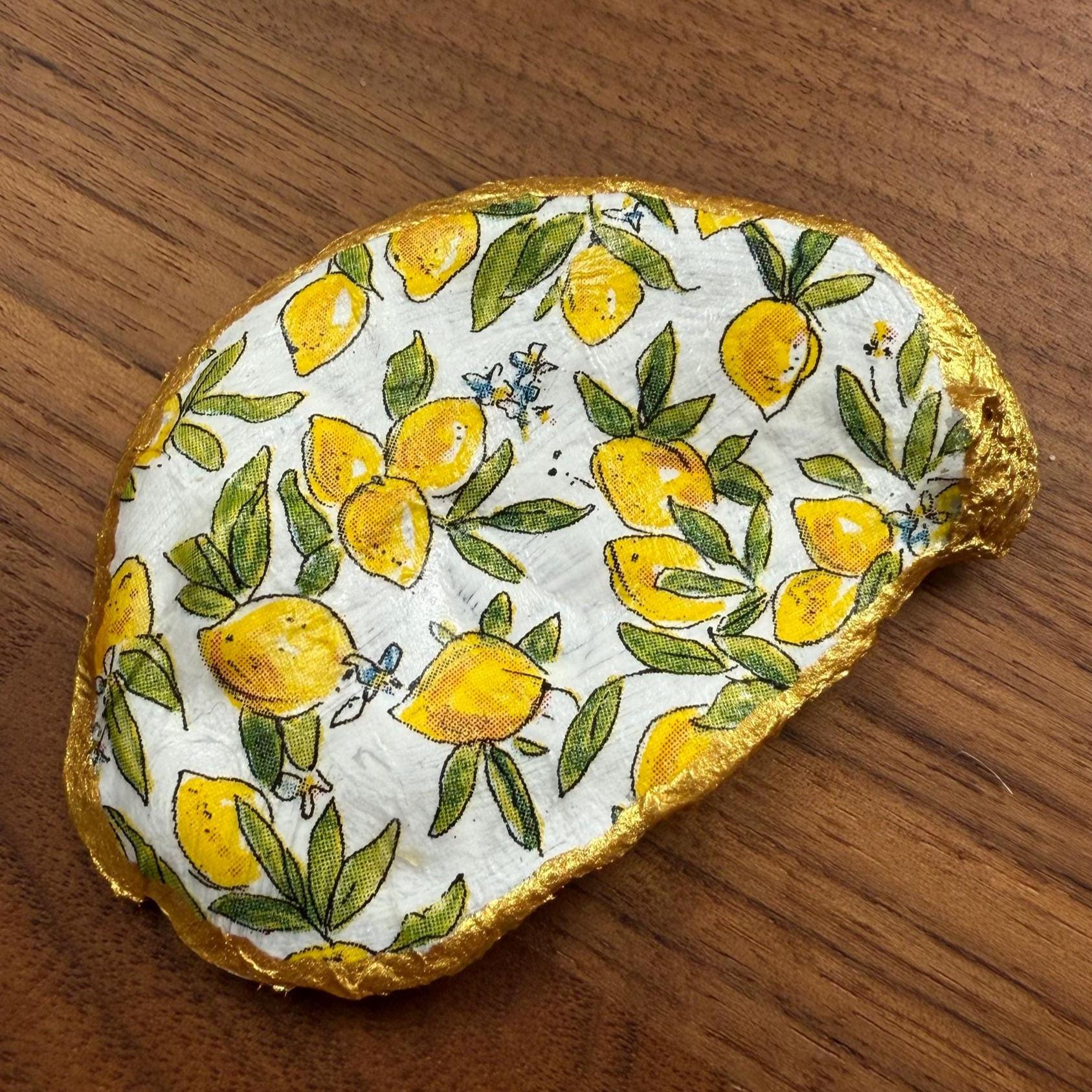 Flat* Coastal Summer Painted Oyster Shells - Etsy