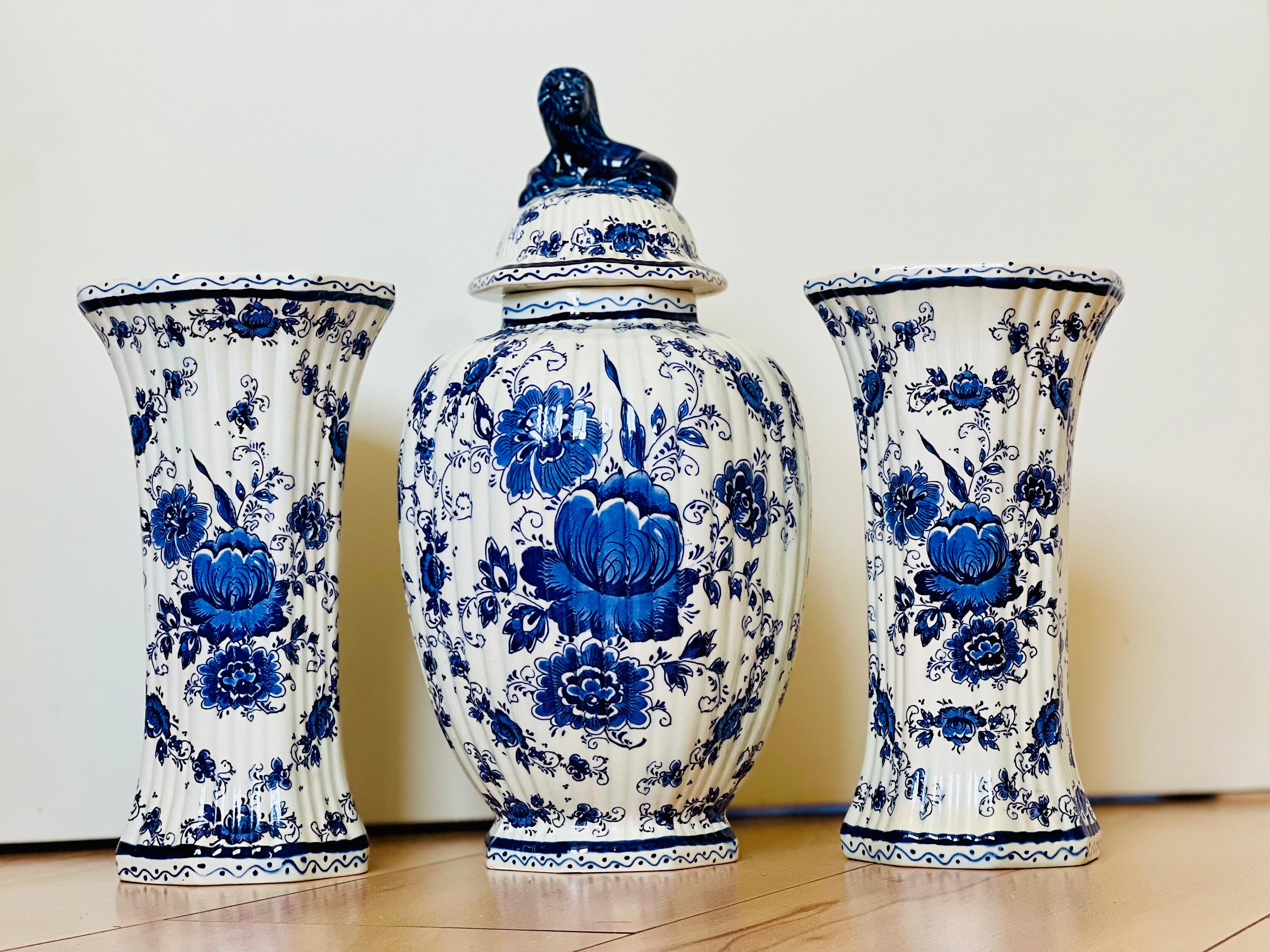 Pair of Antique Delft Vases | Cabinet Set 18th Century Old Blue ...
