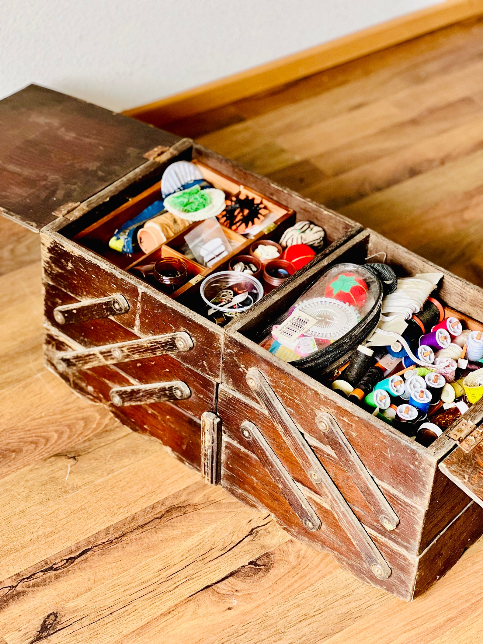 Antique/vintage Dutch Wooden Storage Box Retro Quilting Knitting Sewing ...