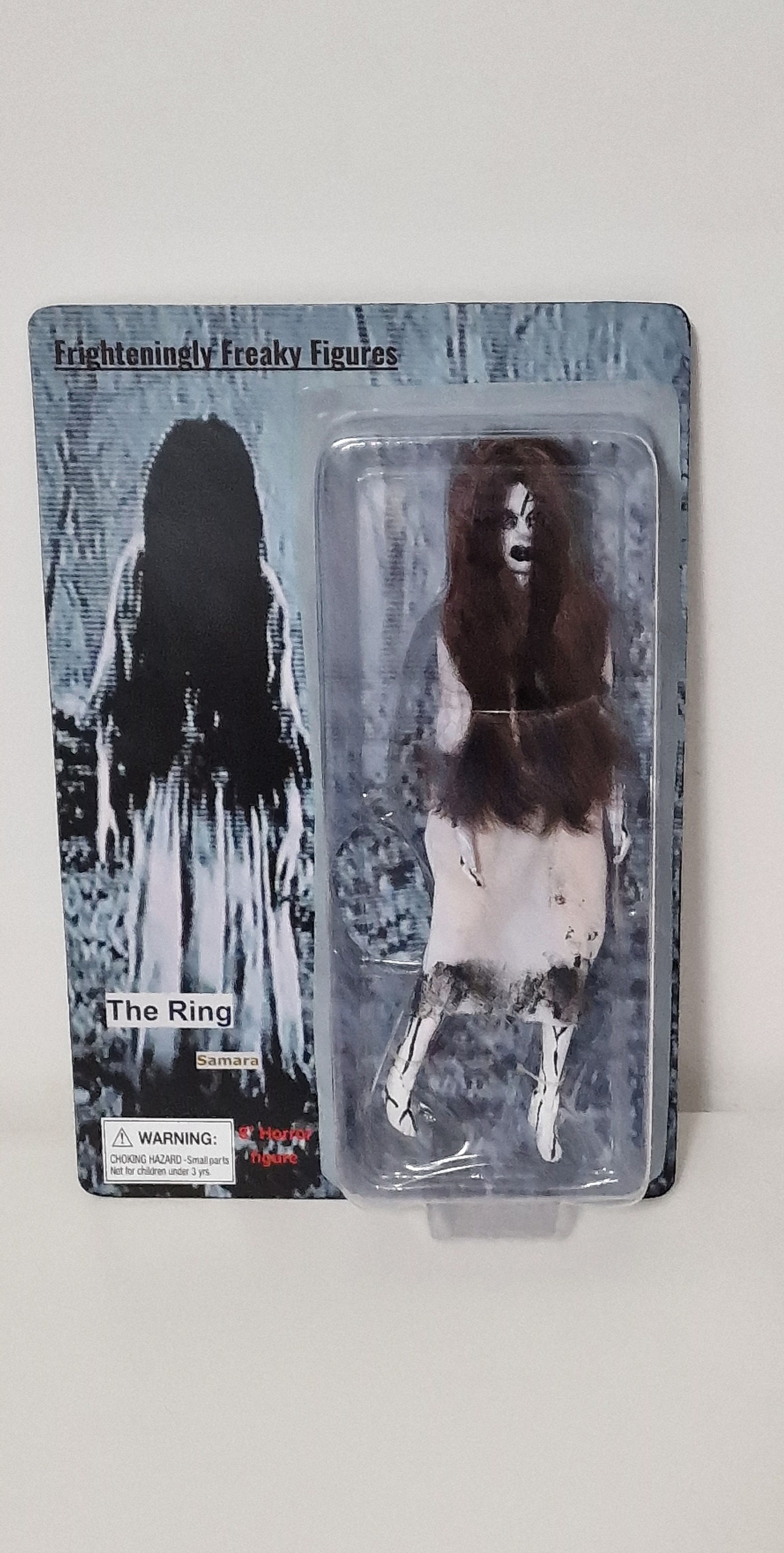 The Ring Girl Carded Figure 1/8 Scale Samara Morgan / Sadako Yamamura ...