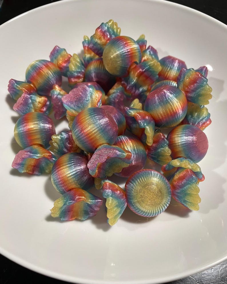 3D Printed Candy Fidget Spinner: Desk & Christmas Decor - Etsy