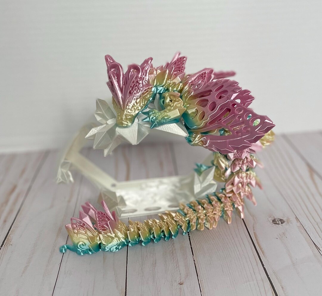 Fae Wolf Butterfly Winged Dragon, 3D Printed Articulated Fae Wolf ...