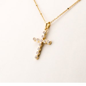 18ct Gold Diamond Cross Pendant 0.33ct TDW - Etsy