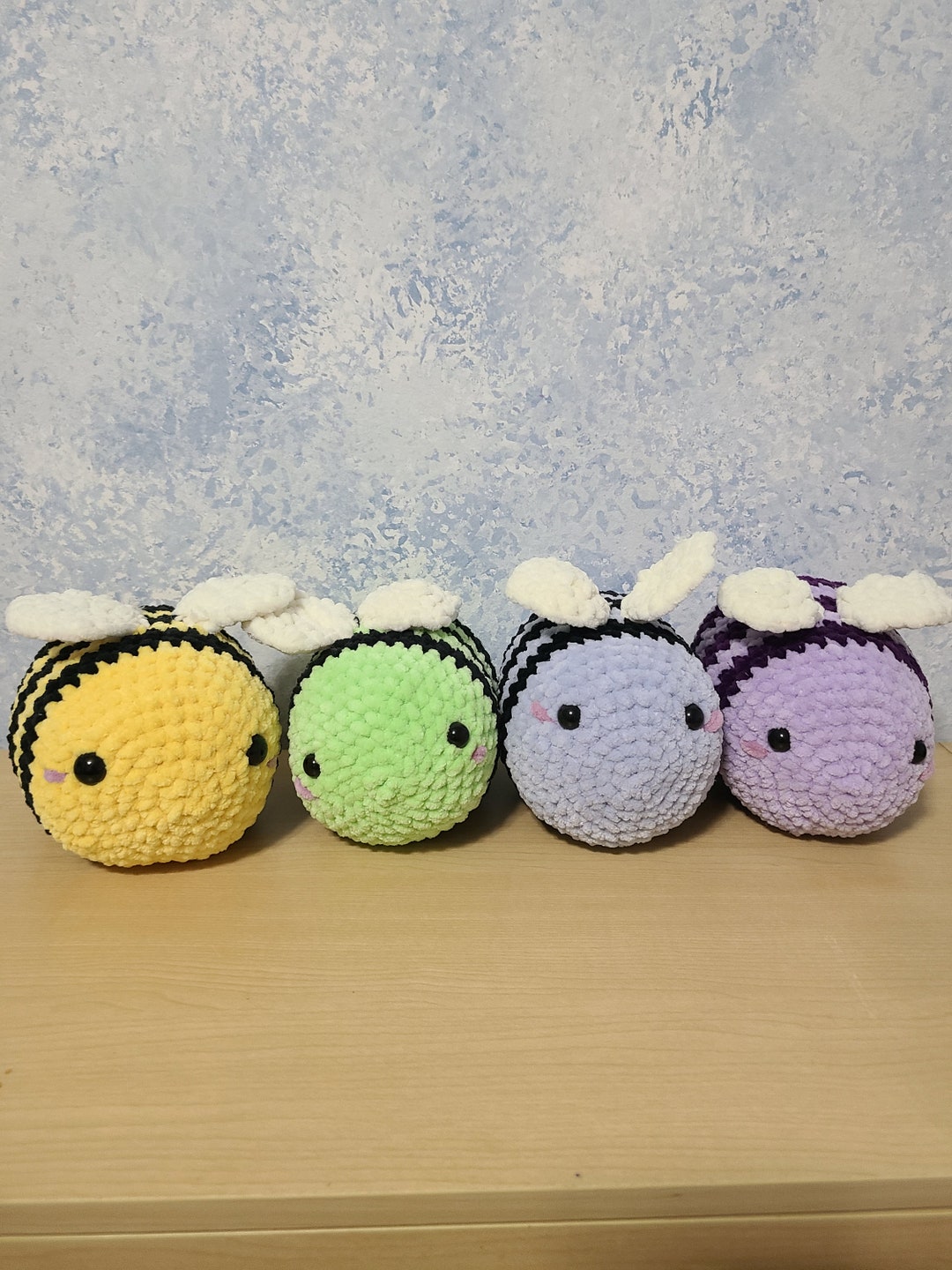 Crochet Bee Plushie | Handmade Amigurumi Decoration - Etsy
