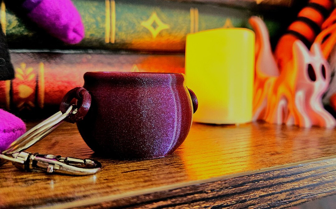 3D Printed Cauldron Keychain: Witchy Halloween Charm - Etsy