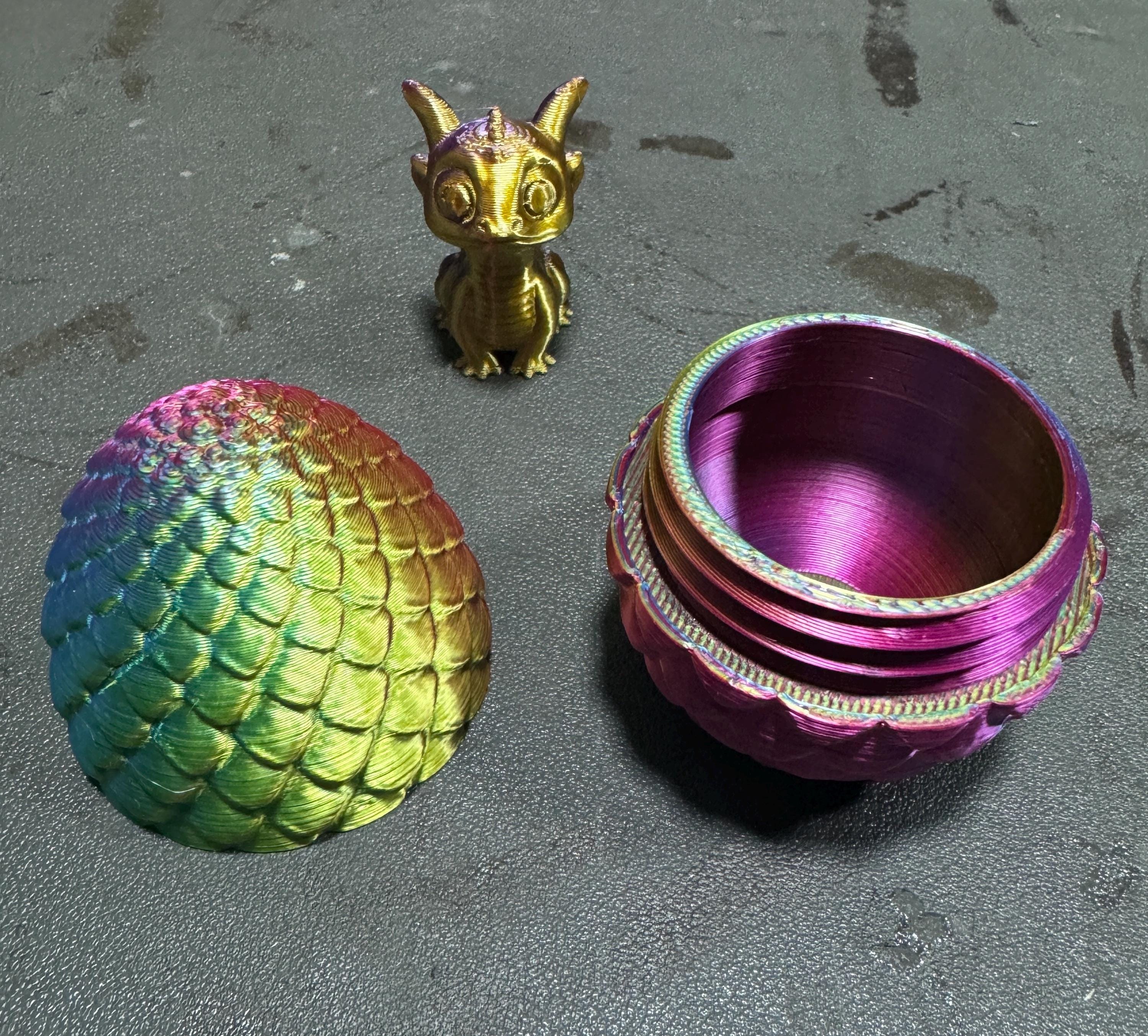 3D Printed Baby Dragon in Egg: Tri-color Desk Decor - Etsy