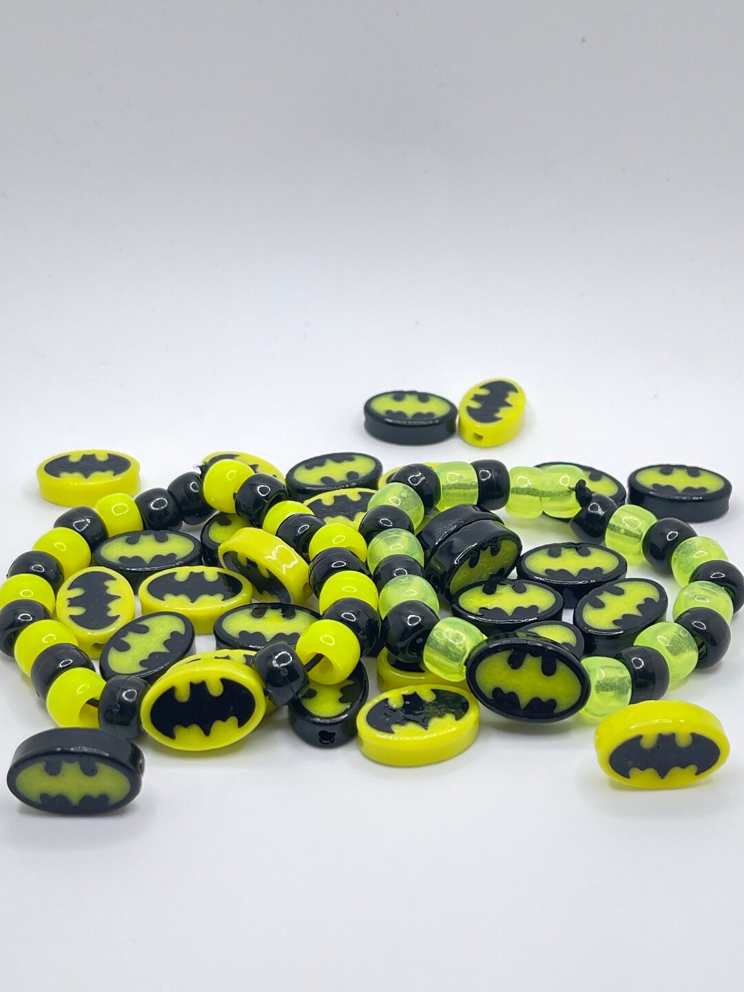 Classic Batman Kandi ka-pow Yellow With Black Bat & Black With Yellow ...
