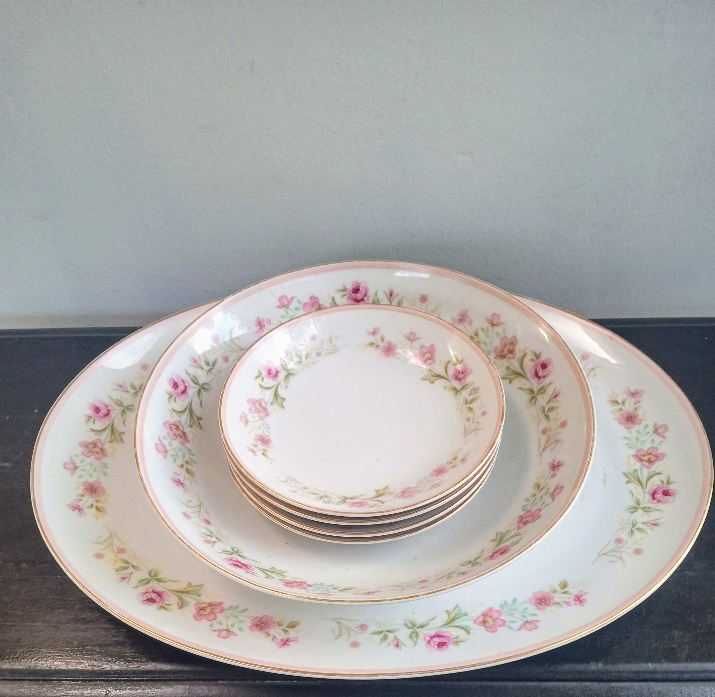 Rare Find Unique Vintage Dinnerware Set for Five Fine China Set GRANT ...