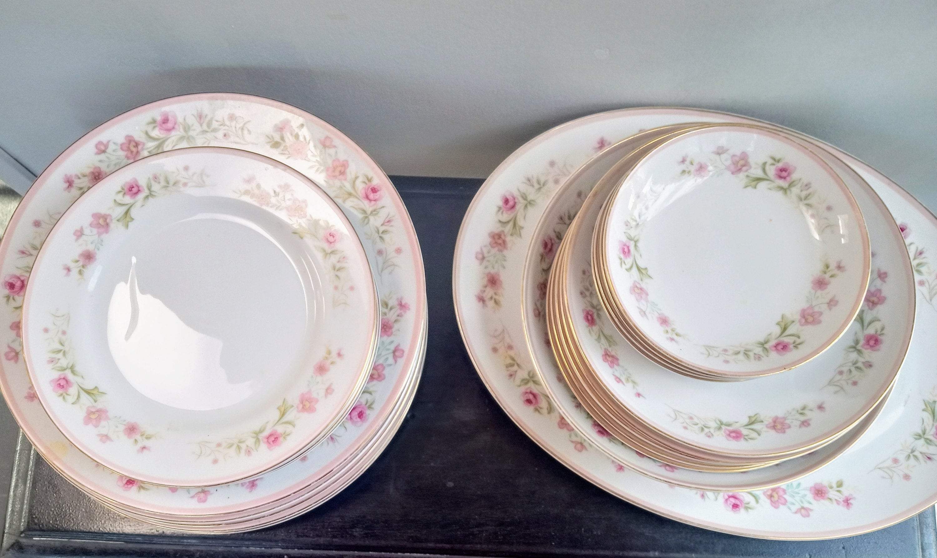 Rare Find Unique Vintage Dinnerware Set for Five Fine China Set GRANT ...
