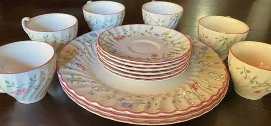 Johnson Brothers China Set, 15 Pieces Unique Vintage China NEW ...