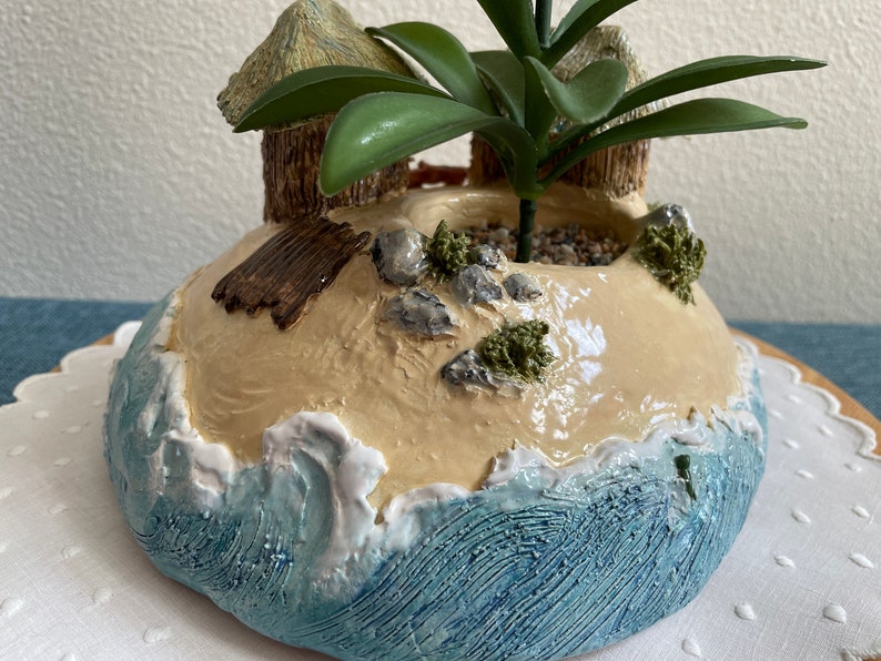 Tropical Island Planter - Etsy