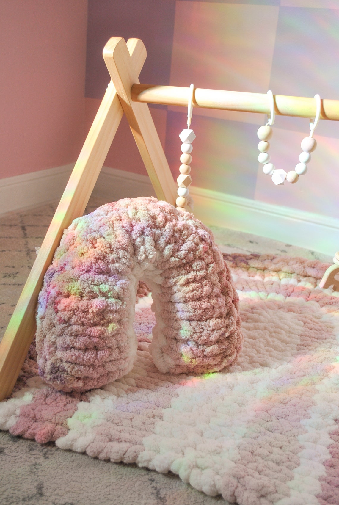 Rainbow Chunky Knit Handmade Baby Play Mat, Baby Rainbow Pillow, Baby ...