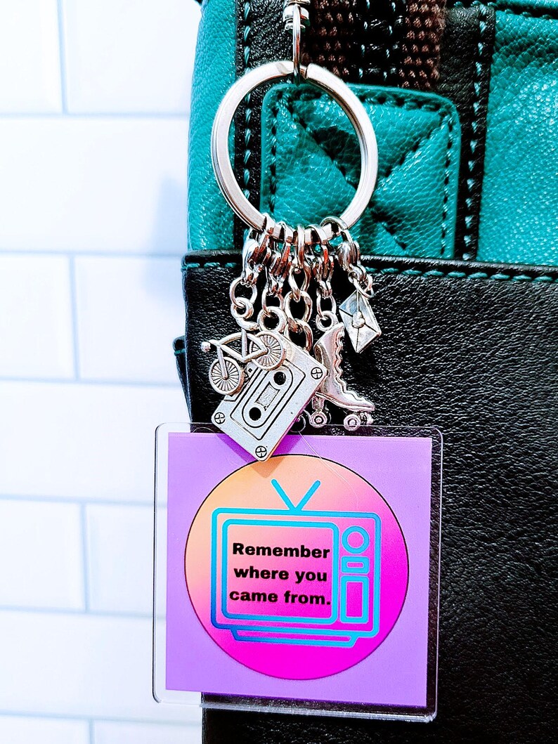 Retro Keychain: 70s/80s/90s Pendants, Nostalgic Bag Charm, 'remember ...
