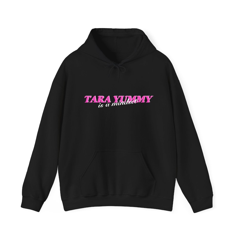 Tarayummy Merch - Etsy