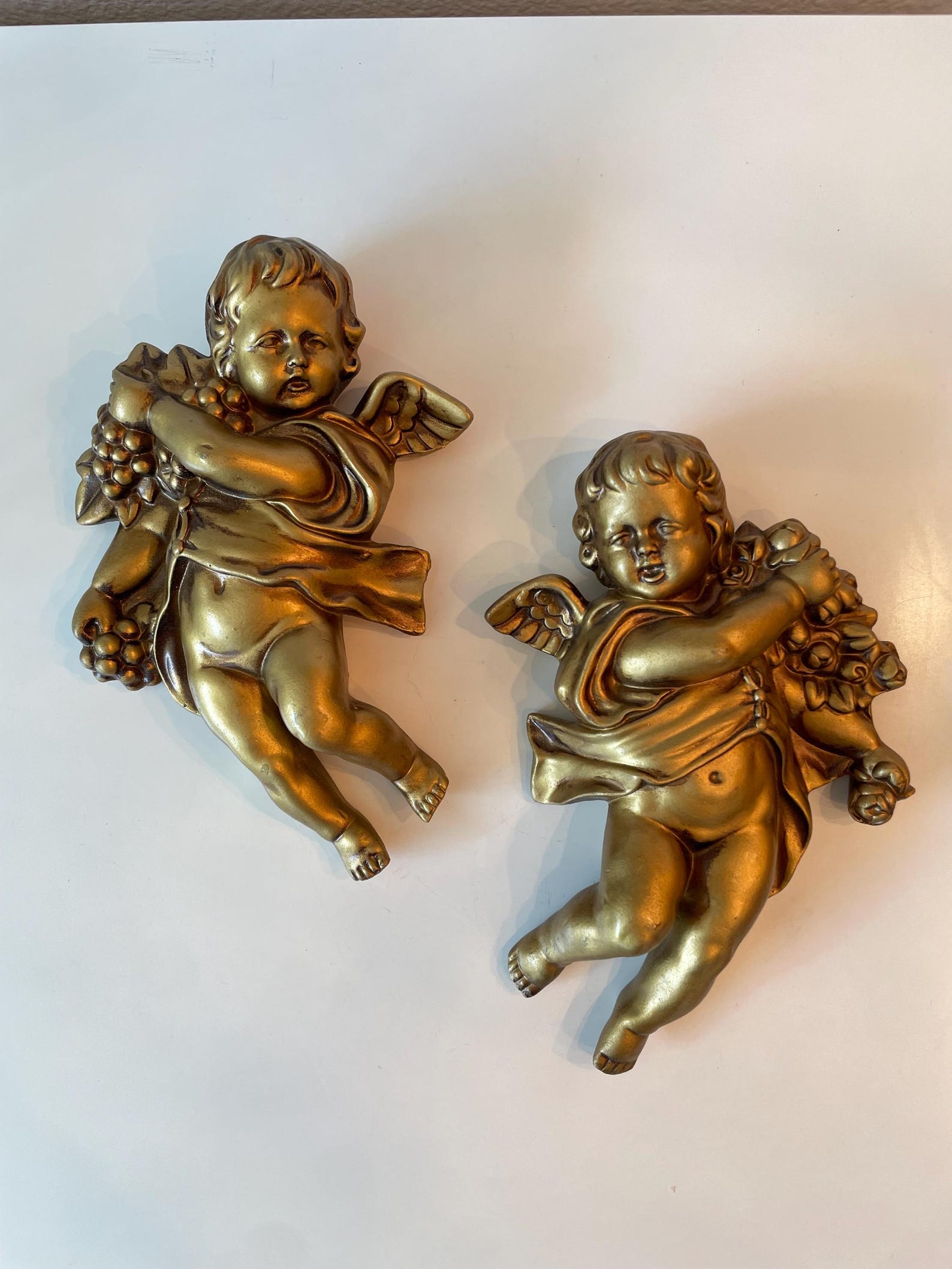 Vintage Gold Chalkware Cherub Wall Hanging Angel Cupid Lot of 2 | 2 ...