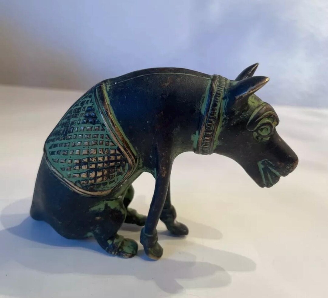 Vintage Dog Sitting Figurine Sculpture Bronze Patina Art Primitive ...