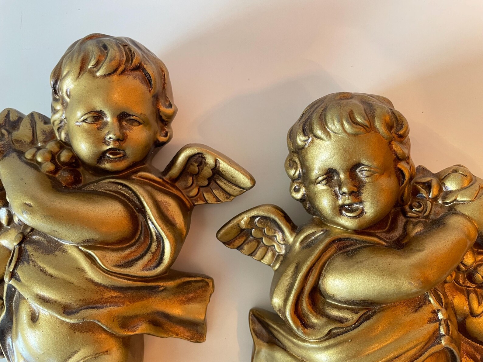 Vintage Gold Chalkware Cherub Wall Hanging Angel Cupid Lot of 2 | 2 ...