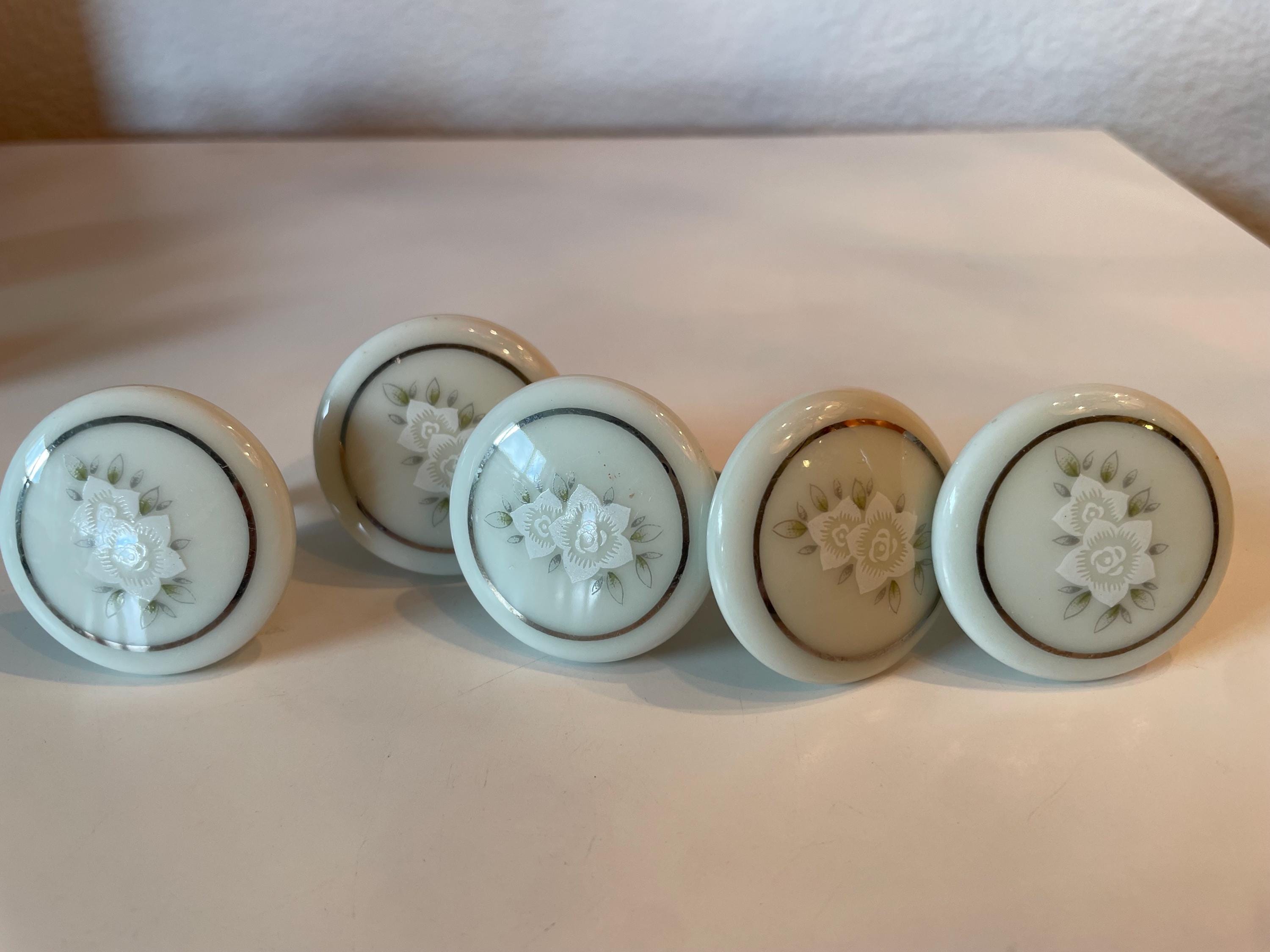 Vintage Porcelain Drawer Pulls Knobs Pull White Cream Flower Lot of 22 White Flower Porcelain ...