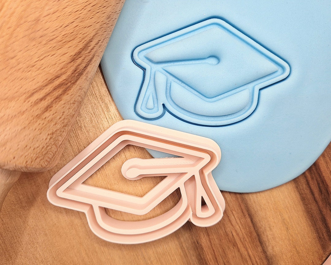 Graduate Hat Cookie Cutter - Academic Ceremony Party Cookies - Degree ...
