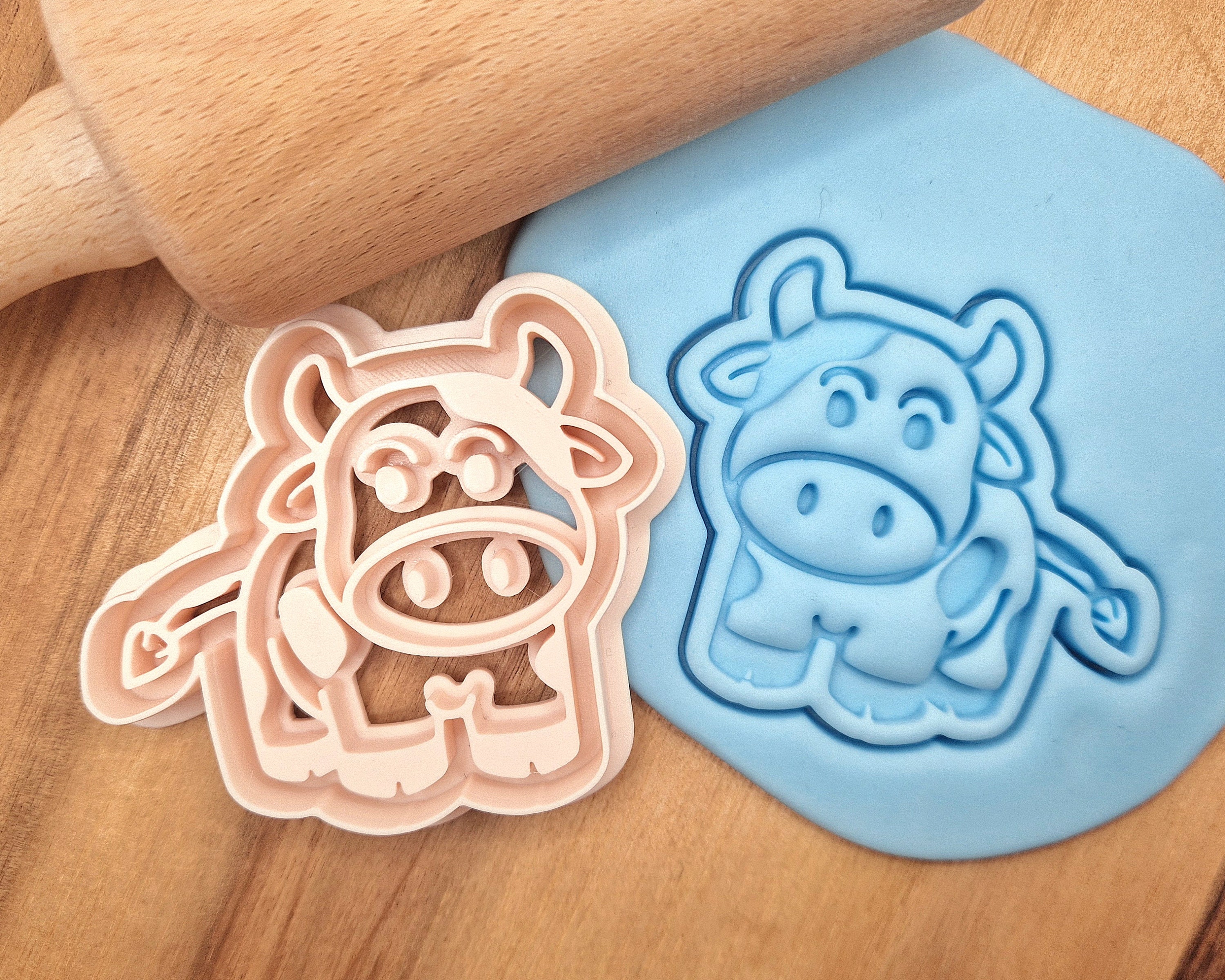 Cow Full Body Cutter - Farm Animals - Farmer, Cows Cookies - Pastry ...
