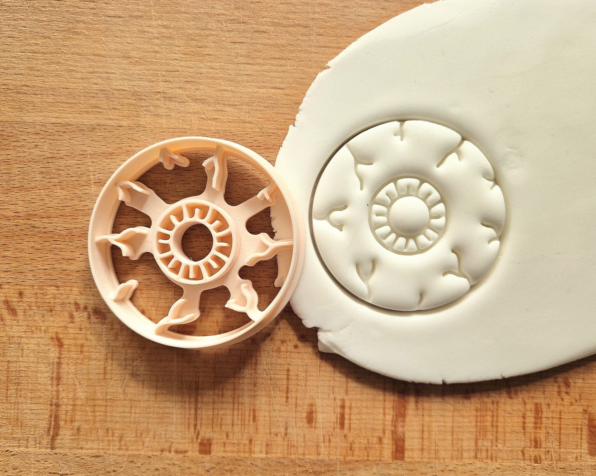 Eyeball Cookie Cutter Front View Eye, Anatomical Human Body Cookie ...