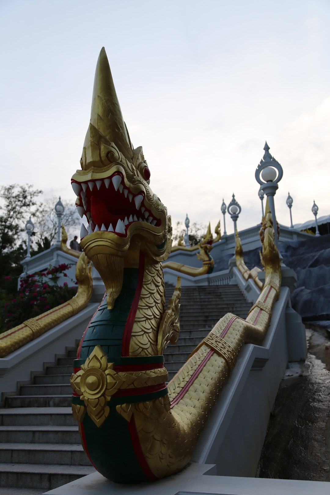 Dragon Steps - Etsy